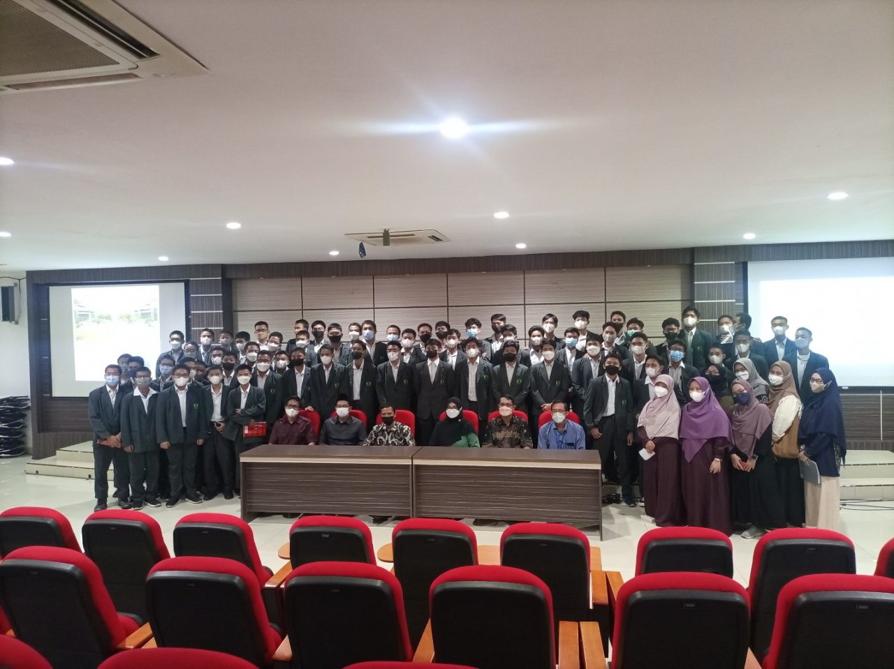 Fakultas Kedokteran UNDIP Terima Kunjungan dari SMA IT AL Kahfi Bogor ... Fakultas Kedokteran UNDIP Terima Kunjungan dari SMA IT AL Kahfi Bogor ...